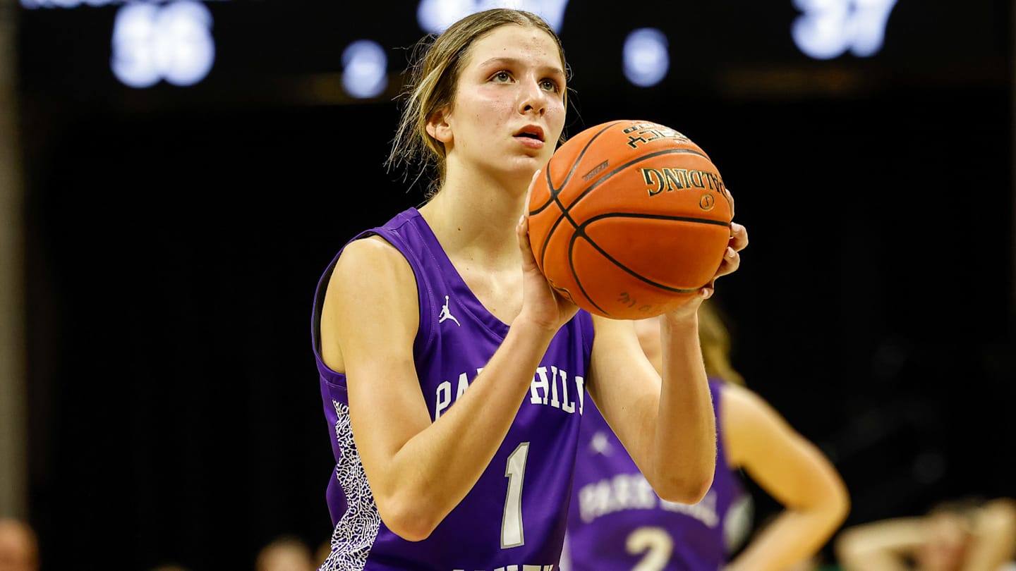 No. 11 uncommitted 2026 PG Addison Bjorn, teammate LaNicia Parker reach ...