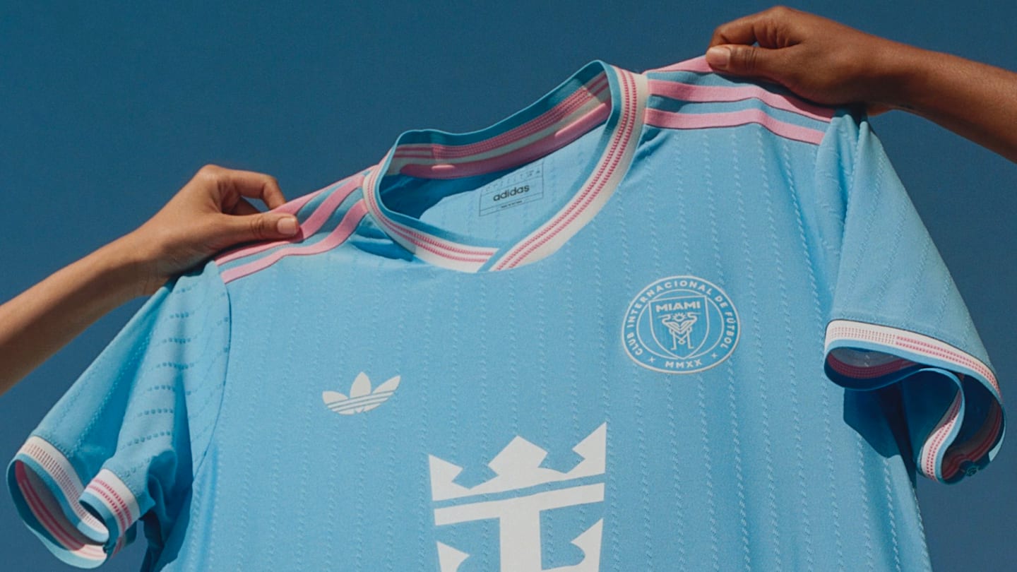 Ten Best Soccer Jerseys of the 2025–26 Season—Ranked