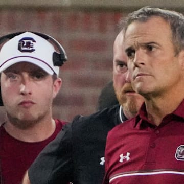 BREAKING: South Carolina's Dylan Stewart Suffers Injury Against ...