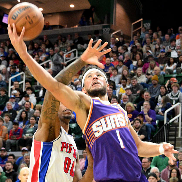 NBA Insider Reveals Bad Sign for Pistons Fans' Devin Booker Dream