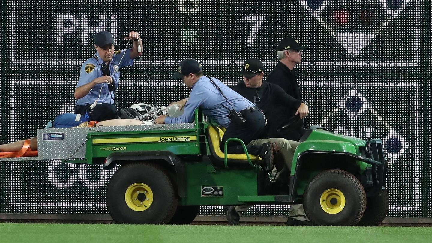 Pittsburgh Pirates fan hospitalized after 20-foot fall from Clemente ...