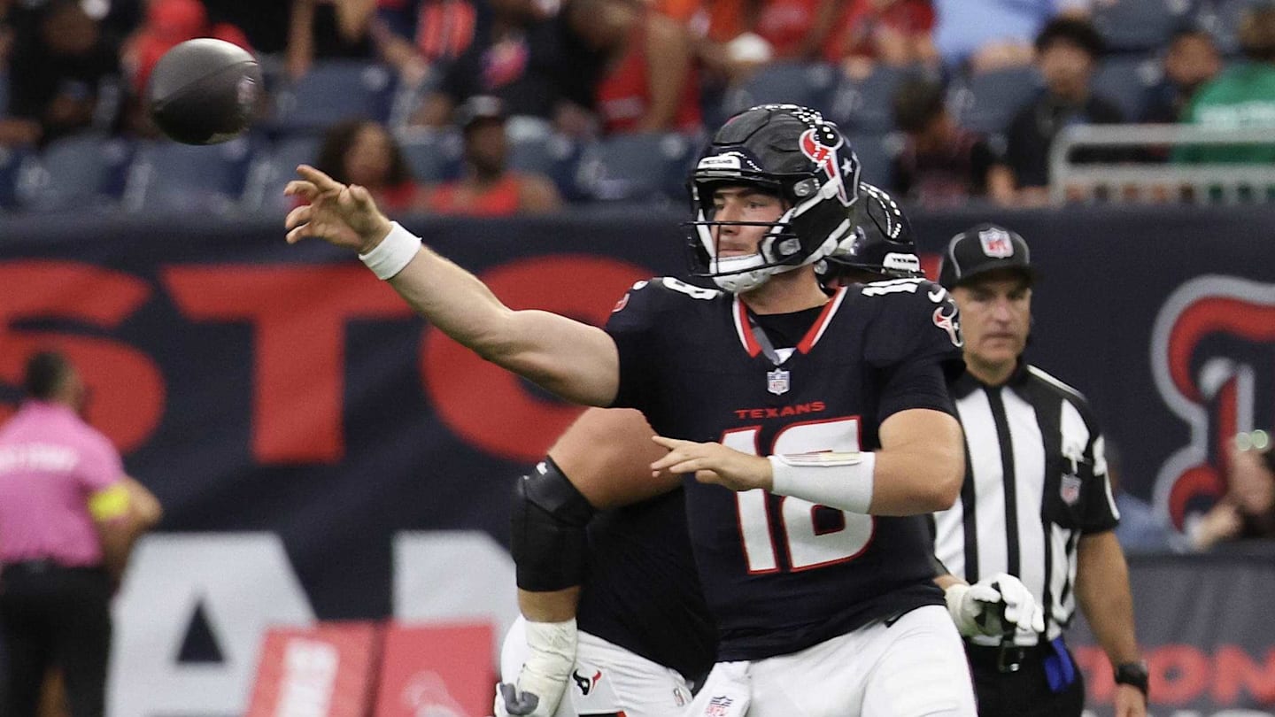 Gators NFL Round Up: Multiple Rookies Find Homes on 53-Man Rosters