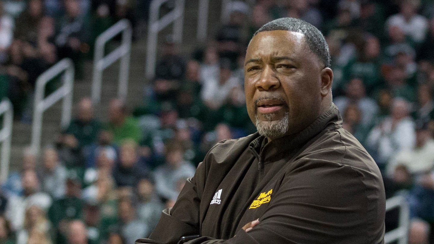 WATCH: WMU HC, Former MSU Associate HC Dwayne Stephens Talks Return to ...