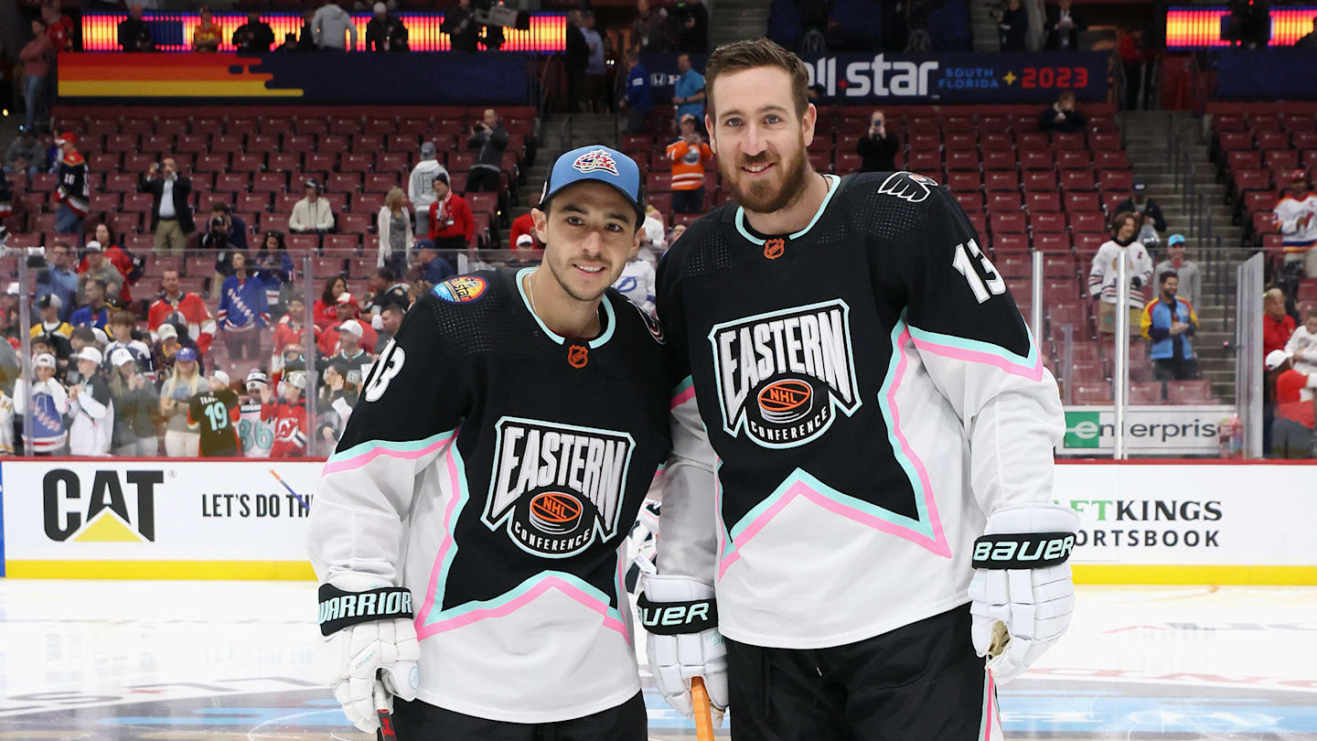 Penguins forward Kevin Hayes honors Johnny Gaudreau with heartfelt tribute