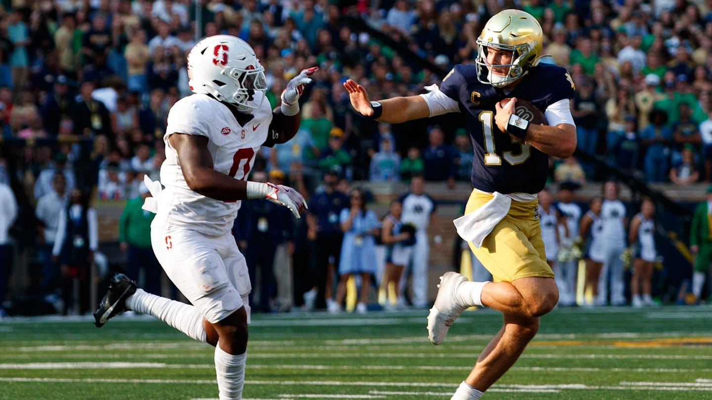 Notre Dame Fans Fully Embrace a Low-Stress Day of Football vs Stanford