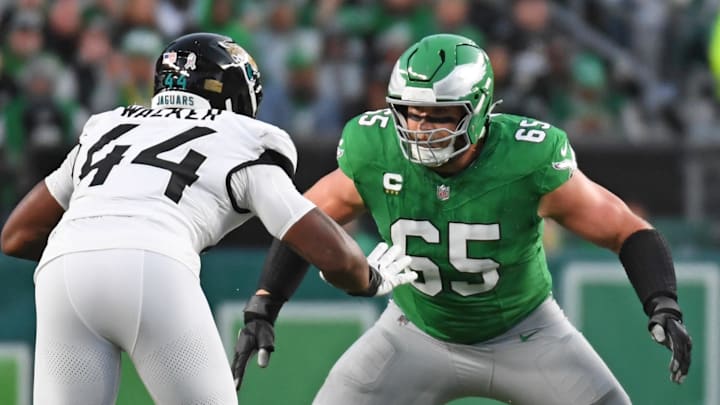 Eagles Right Tackle Sends Message Regarding Last Year