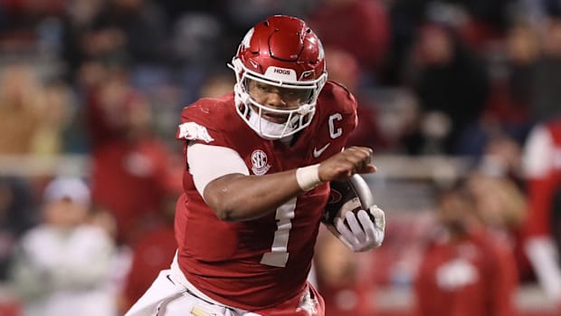 Former Razorback benched for true freshman