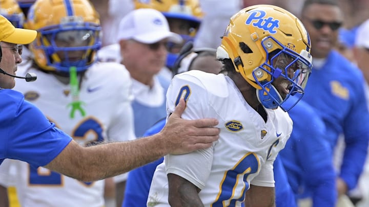 Pitt Panthers Legend Makes Bold Statement on Desmond Reid