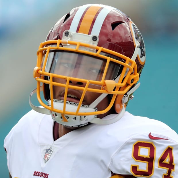 Washington Commanders sign former Steelers $77 million edge rusher