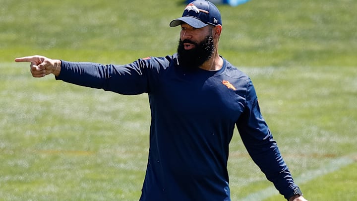 Broncos OLBs Coach Michael Wilhoite Arrested