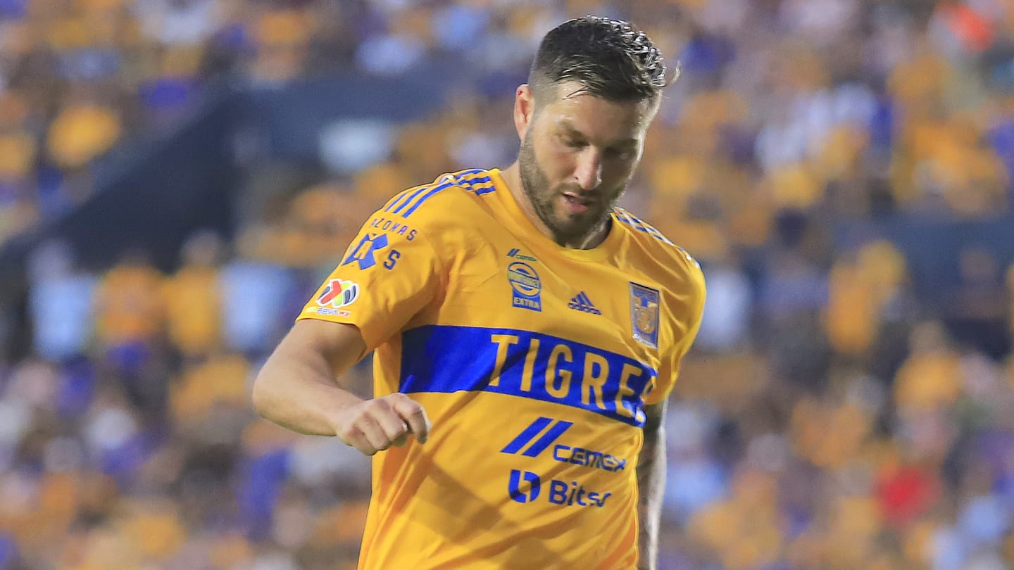 Gignac rechazó una oferta millonaria para seguir en Tigres.