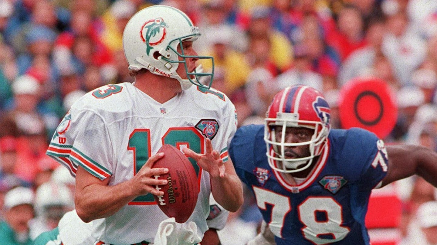 Bills' legend shockingly kept off NFL Top 25 all-time players list
