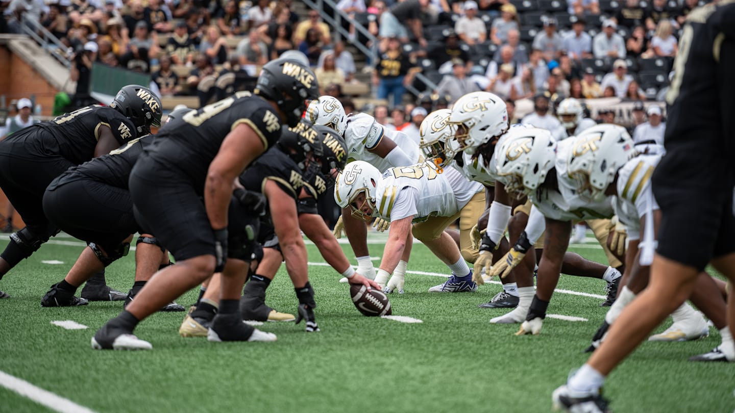 Wake Forest Leads No. 16 Georgia Tech at Halftime 17-3