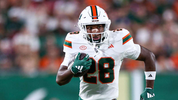 Miami Freshman Running Back Enters the Transfer Portal