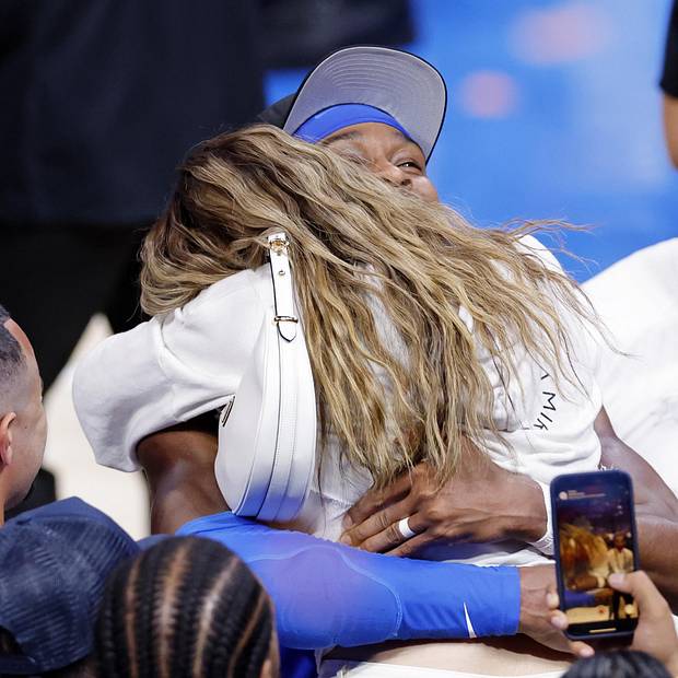 Shai Gilgeous-Alexander, wife Hailey Summers' cute HS sweethearts photo ...
