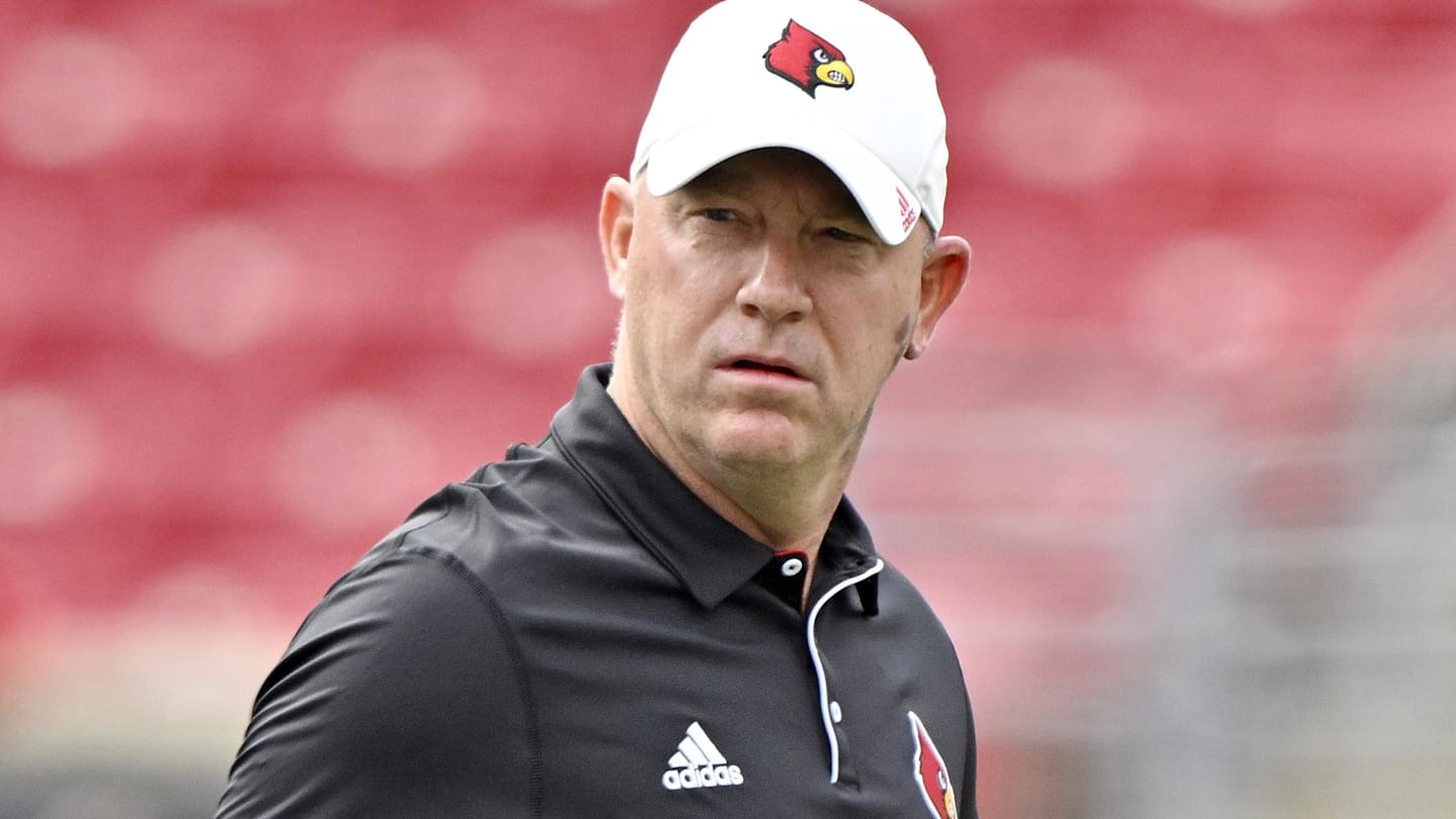 Jeff Brohm 'Seeing Improvement Every Day' in Louisville Football's ...