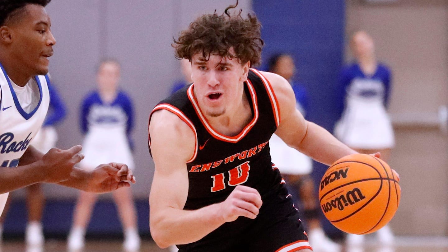 REPORT: MSU Hoops Maintaining Pressure on Top 2026 Hoops Guard