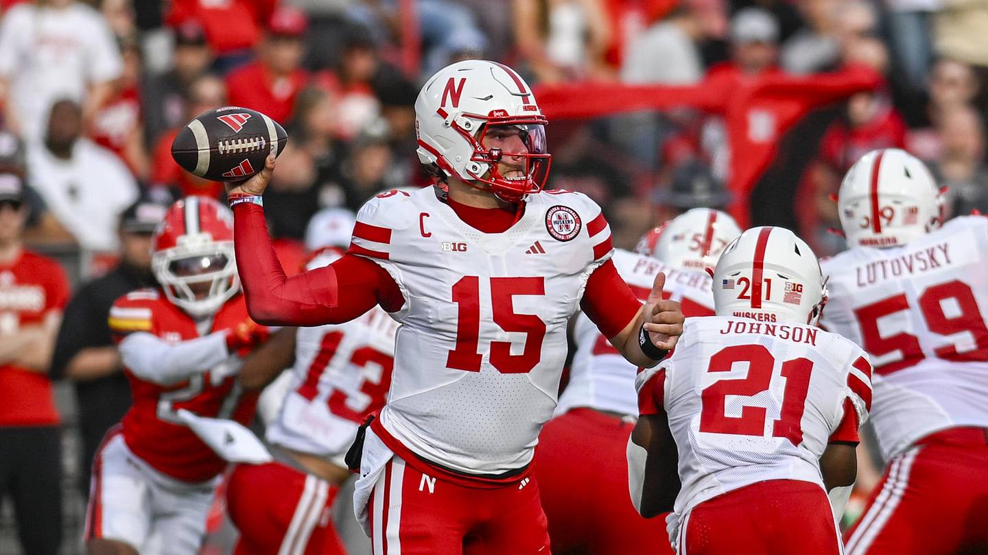 Live Updates: Nebraska Fights Off Maryland, 34-31