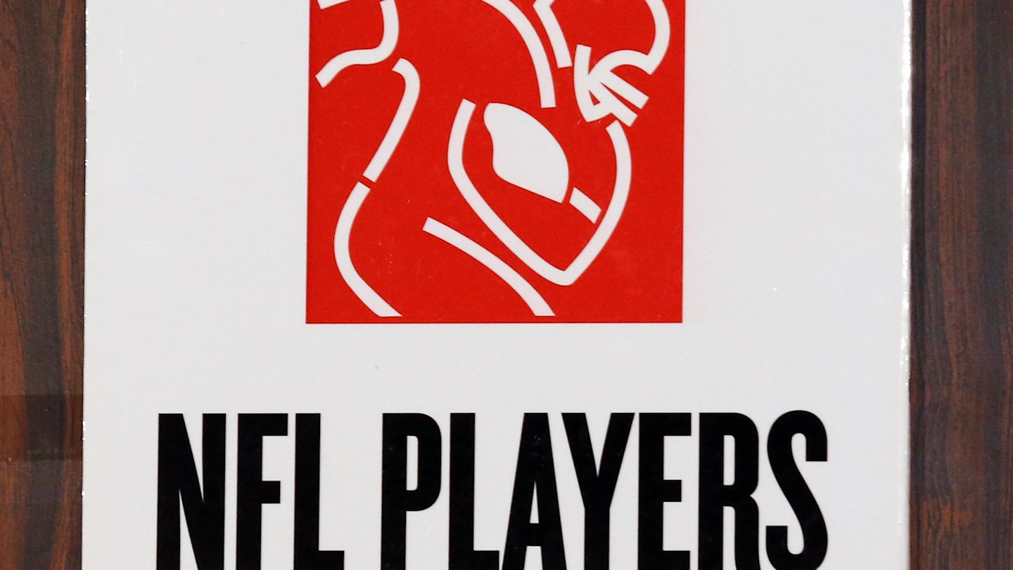 nflpa logo vector