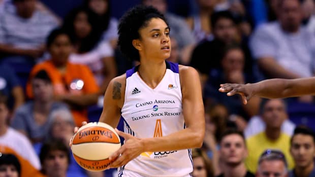 Candice Dupree Takes Over In Phoenix's 2010 Run