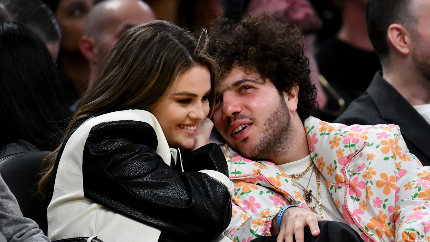 Selena Gomez and Benny Blanco Are Couple Goals in Coziest PDA Snap
