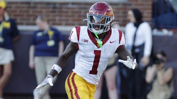 USC Trojans vs. Wisconsin: Miller Moss, Ja'Kobi Lane ‘Show Fight’ In ...