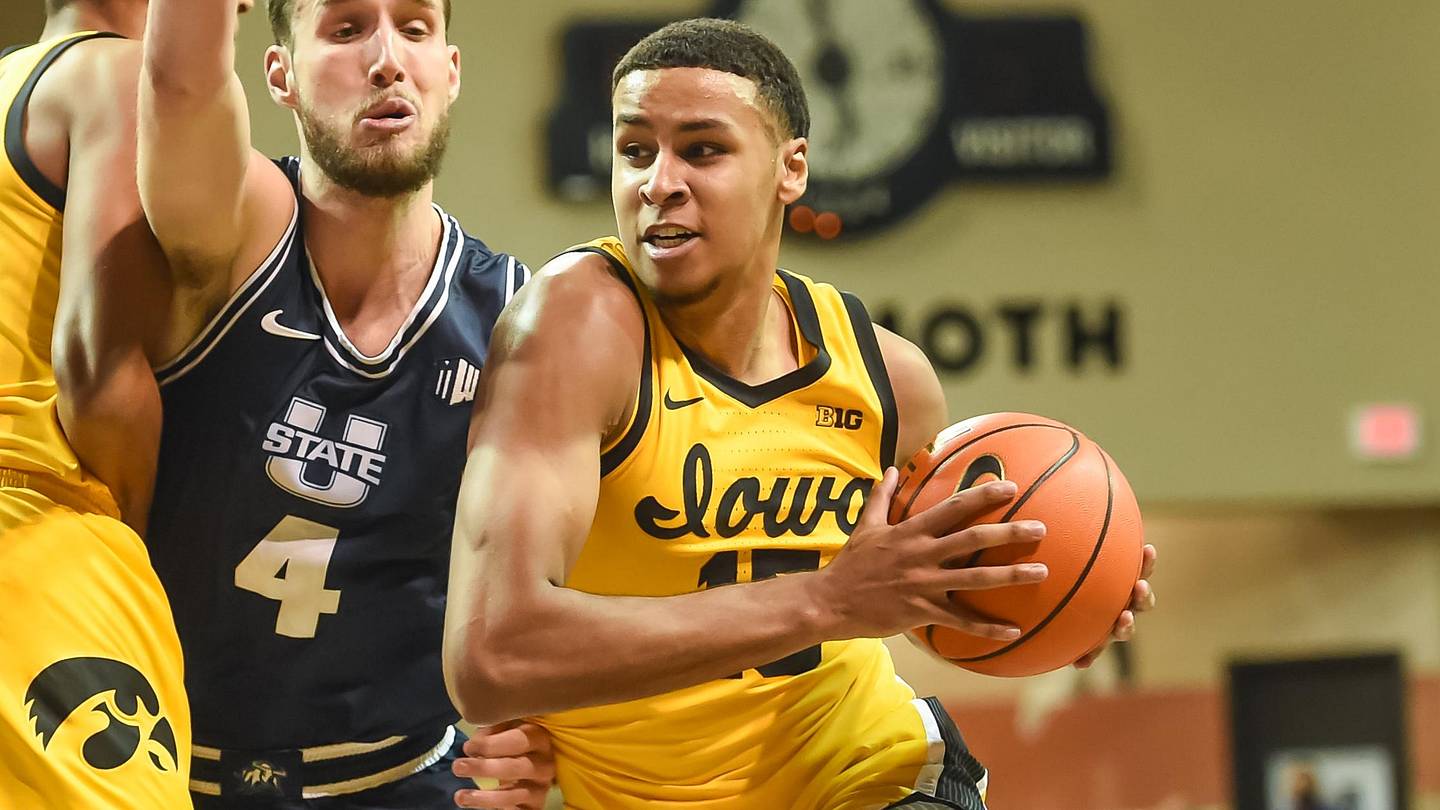 Insider Reveals Major Trade Update on Former Iowa Hawkeyes Star