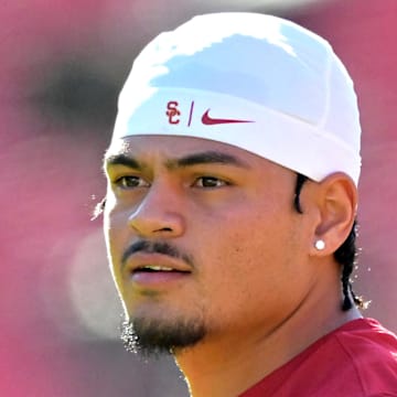 Former USC Quarterbacks Helping Make Trojans History in NFL