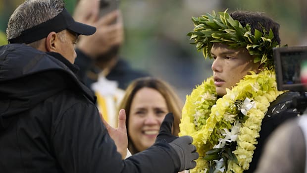 Heisman Trophy Finalists: Dillon Gabriel, Ashton Jeanty, Travis Hunter ...