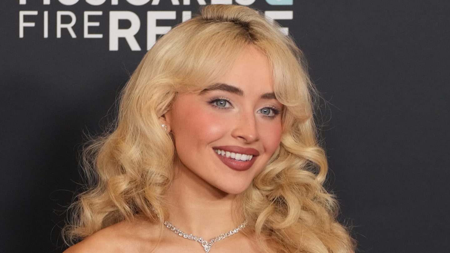 Sabrina Carpenter Returns to Acting Roots in Cheeky New Showtunes ...