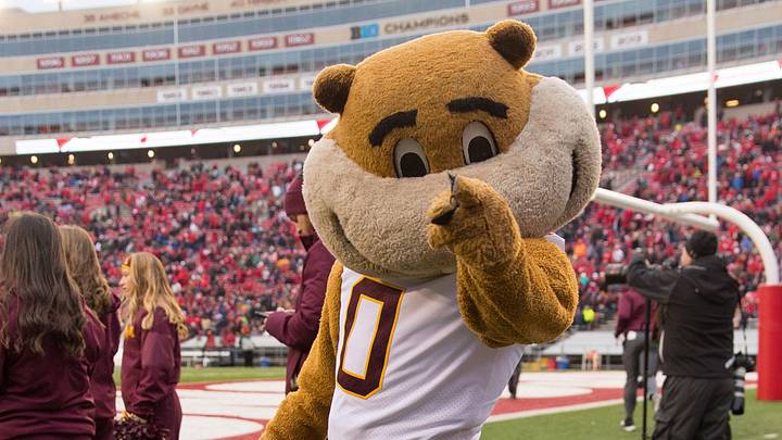 Study: Gophers valued among top 30 programs in college football