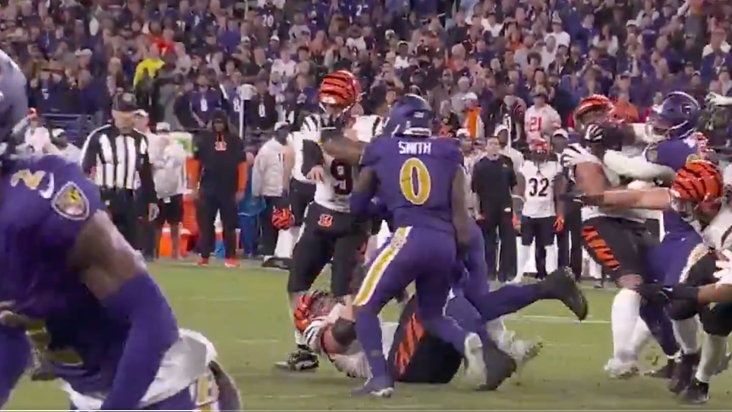 Former NFL Ref Says Officials Missed Multiple Ravens Penalties on ...
