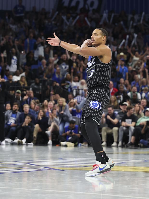 Launch threes, unleash Franz-Paolo P&R among 3 keys to Magic beating ...