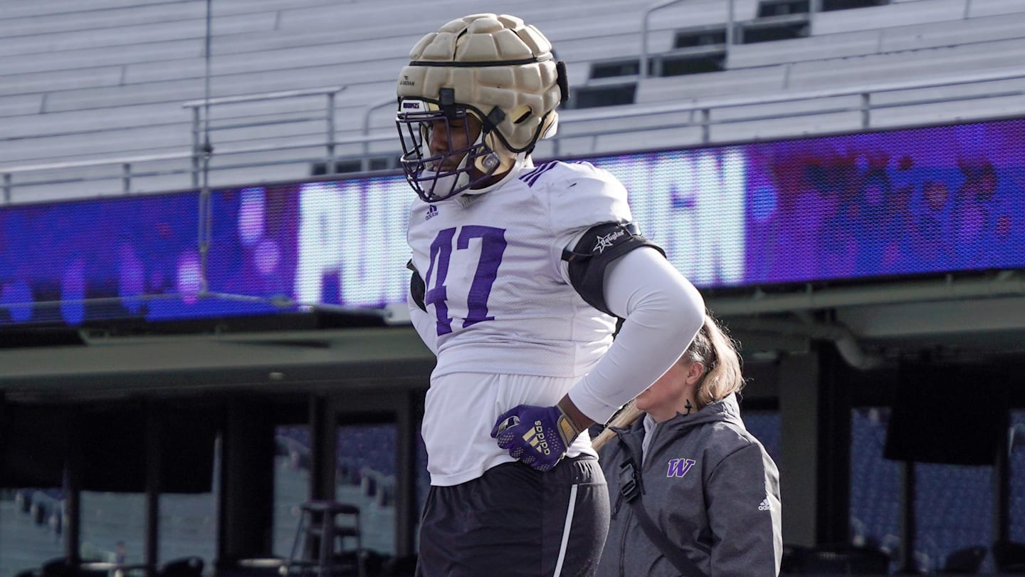 One-time Husky Anthony James Commits to FCS Northwestern State