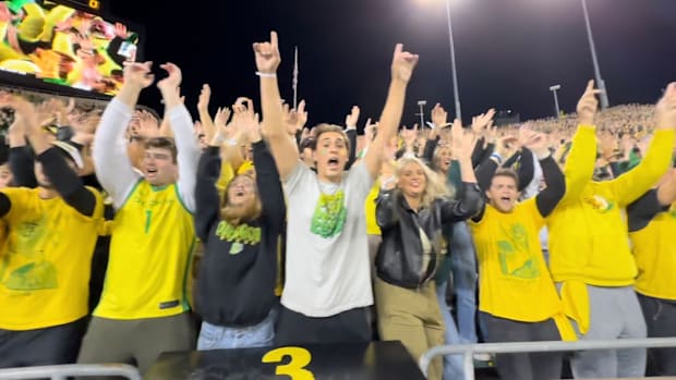 College Football Tour visits Oregon and Autzen Stadium