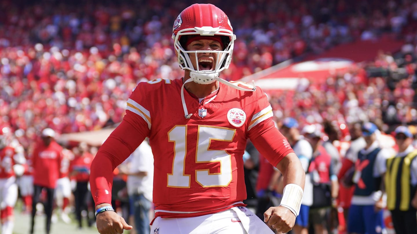Kansas City Chiefs Insider Podcast: Patrick Mahomes' Expectations for 2025