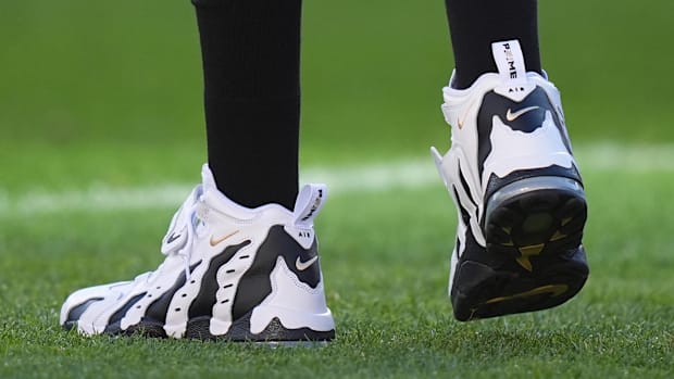 Deion Sanders Unveils New Nike Shoes With Nod to Sons Shedeur, Shilo ...