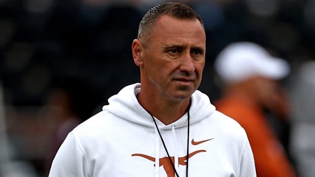 NFL Scout Calls Texas LB Anthony Hill Jr. 'Overhyped' Due to Silly Reason
