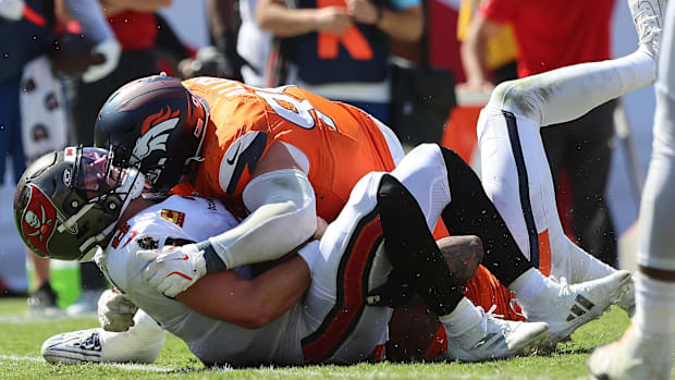 Denver Broncos Player Grades at the Quarter Pole