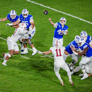 BYU Running Back Hinckley Ropati Reportedly Enters the Transfer Portal