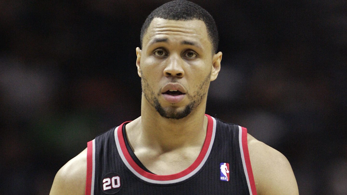 Brandon Roy Dismissed as Garfield High Basketball Coach After ...