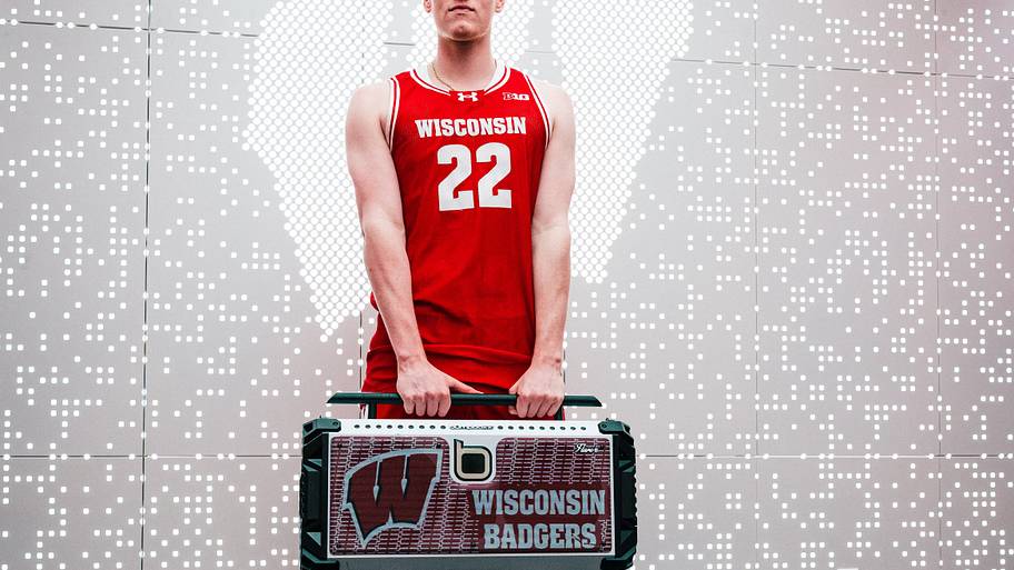 EXCLUSIVE: What Transfer Portal Forward Austin Rapp Said About Iowa ...