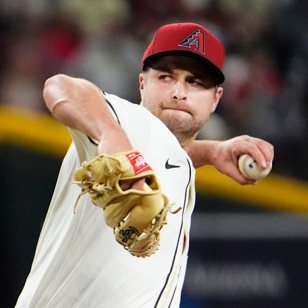 Major League Baseball April update: Arkansas Razorbacks