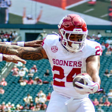 Oklahoma Keeps Recruiting Momentum Going With 2026 LB Commit