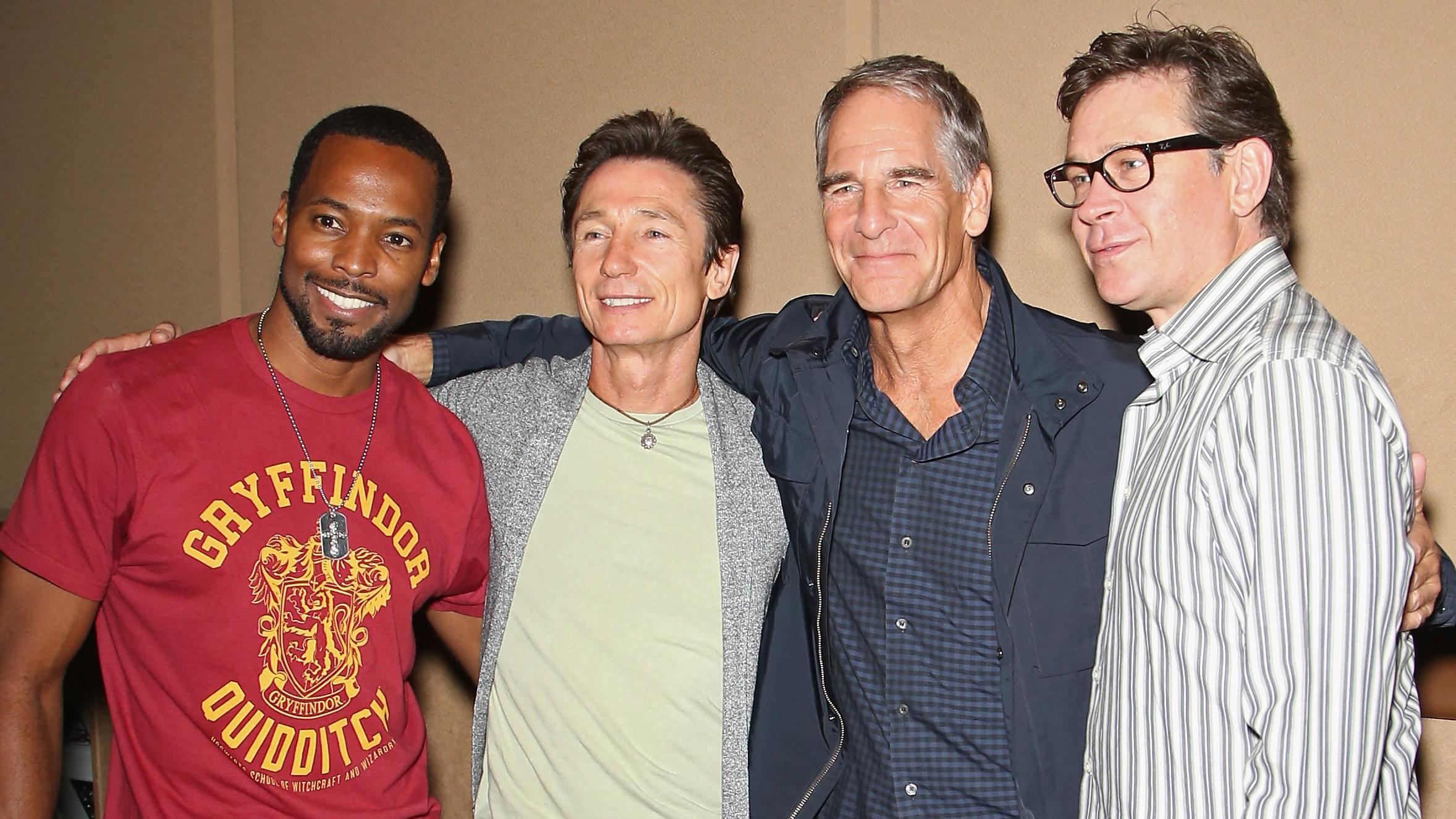 Scott Bakula has finally returned to Star Trek: Enterprise and we hope ...