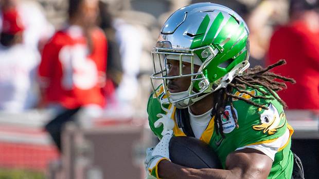 Oregon Ducks' Dangerous Running Backs: Noah Whittington, Makhi Hughes ...