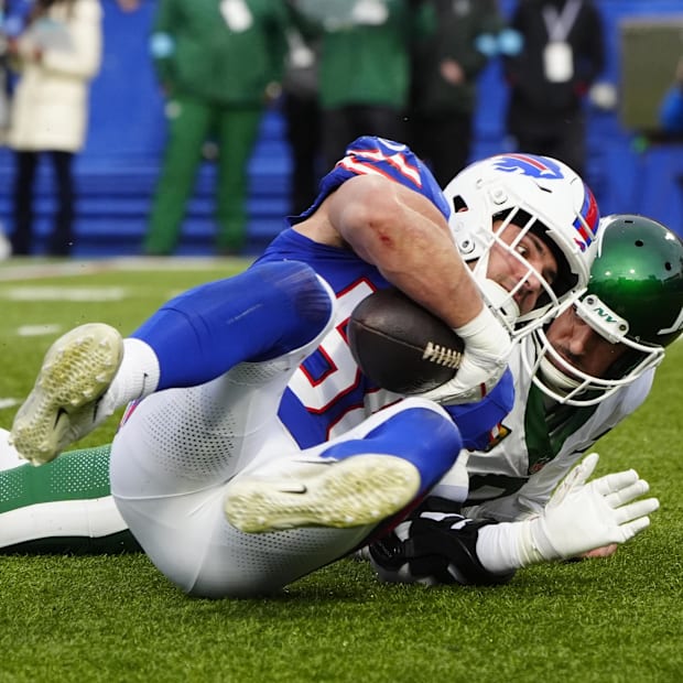 Matt Milano's 'Groundhog Day' injury nightmare continues to haunt Bills ...
