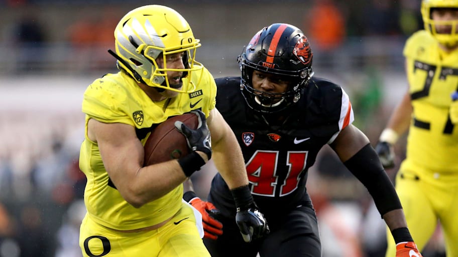 Inaugural College Football Season for New-look Pac-12 Brings Questions ...