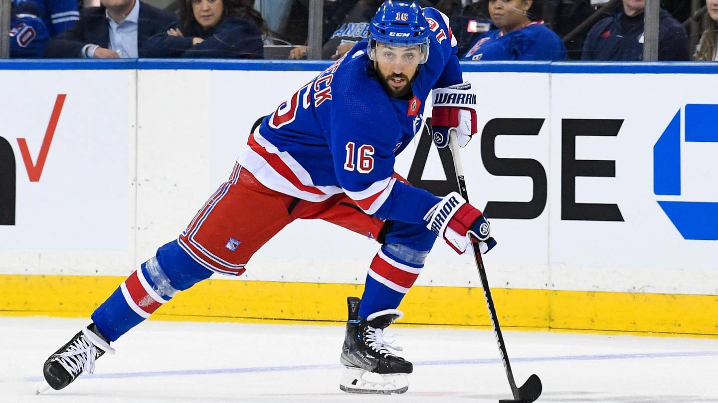 Pressure Mounting on NY Rangers To Make Vincent Trocheck Trade