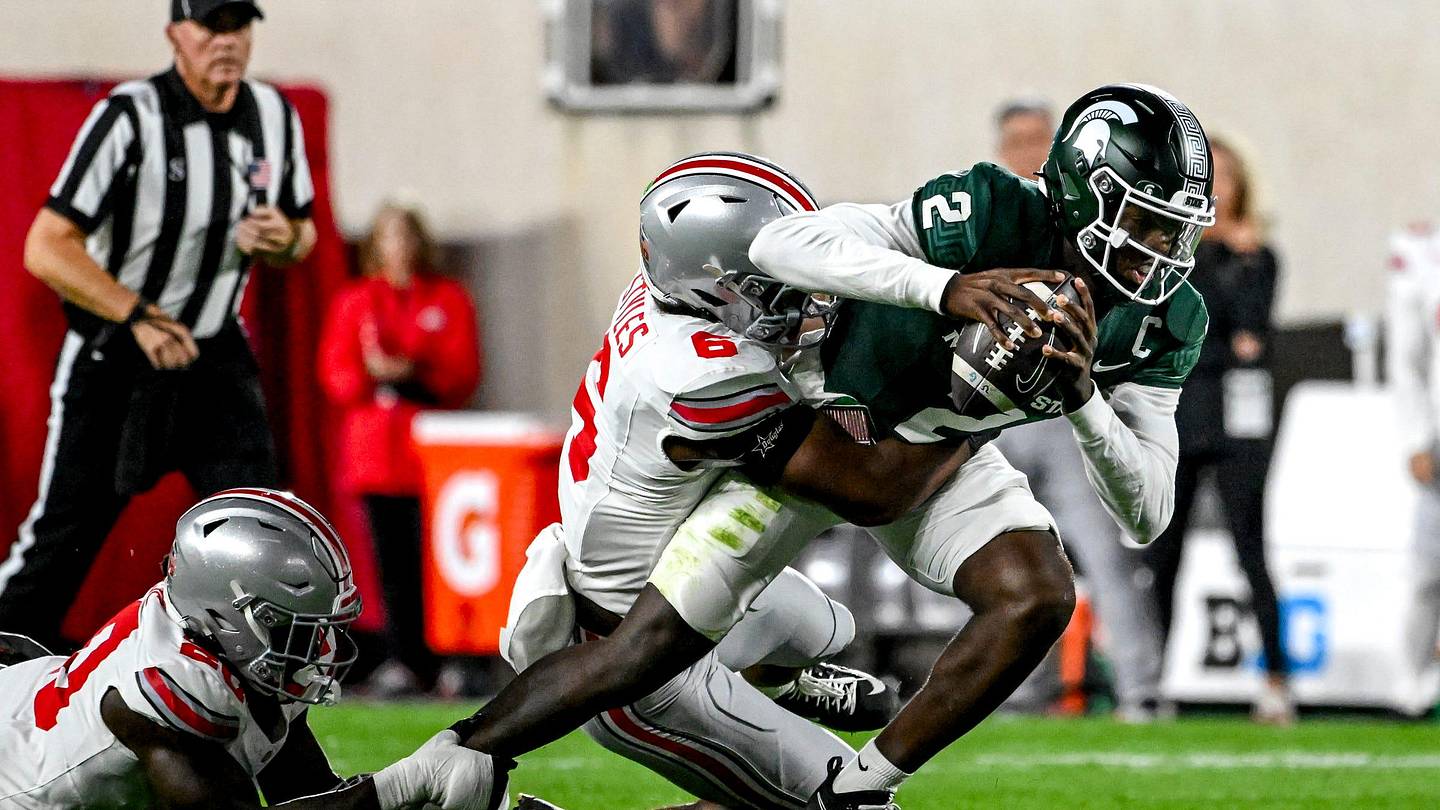 Michigan State holds its own before imploding in second half of 38-7 ...